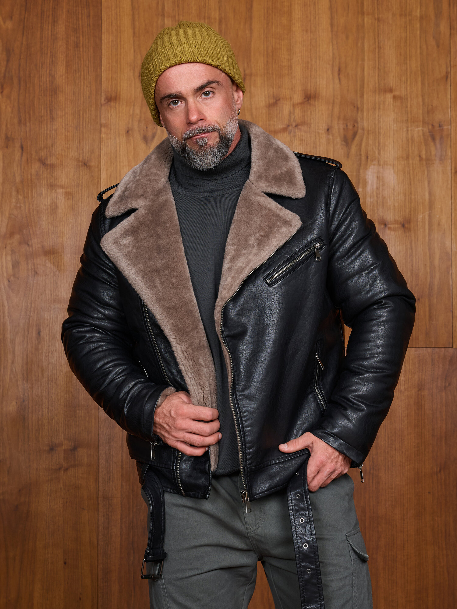 Куртка спортивная Осень-зима 2025