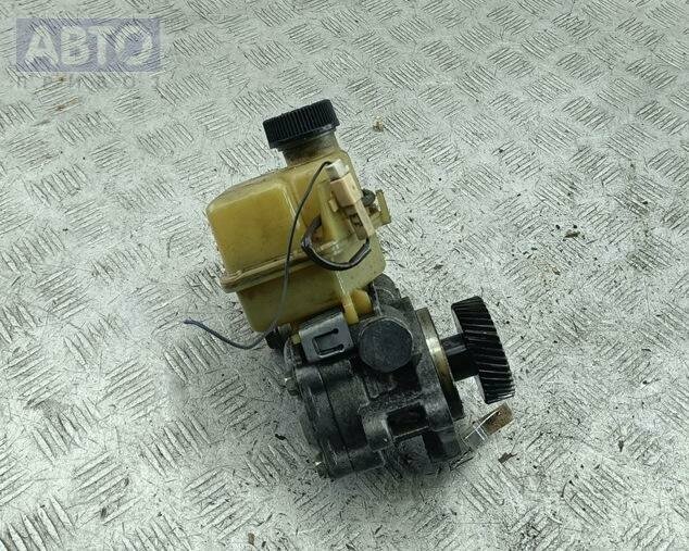 Насос гидроусилителя руля Mazda 5