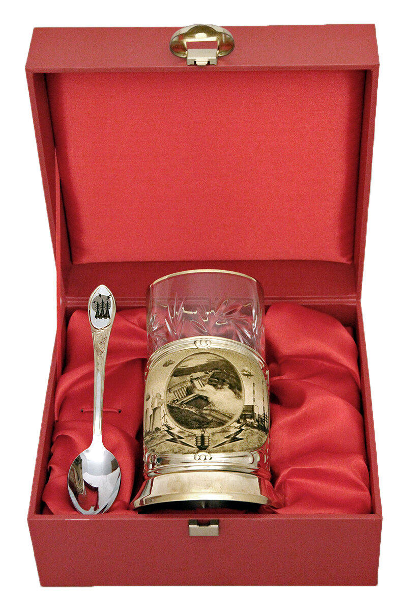 Набор д/чая "Энергетики" (3 пр.) - дерев. футляр, хруст. стакан, латунь, гравировка, ложка - нерж. зол. грав. ПД-512/1-л
