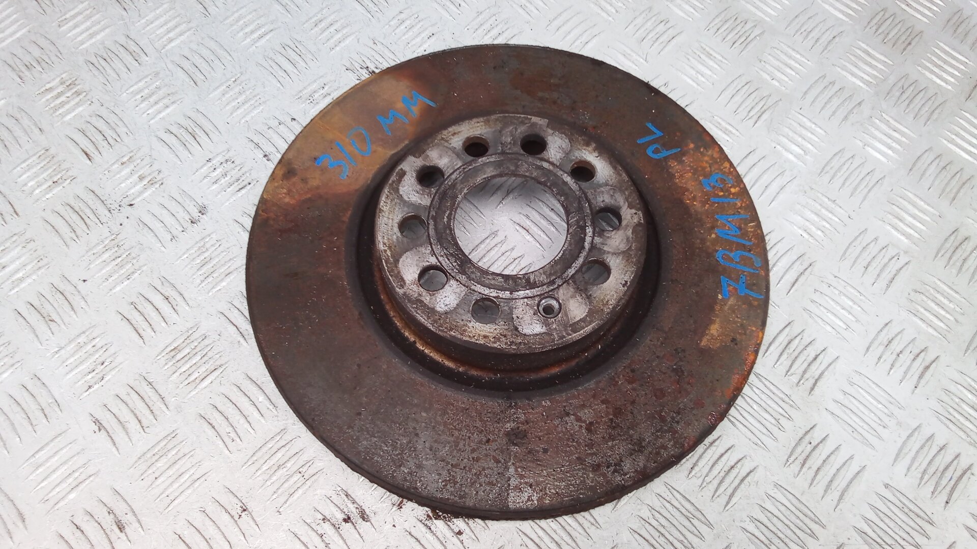 Диск тормозной передний VOLKSWAGEN TIGUAN 2, Номер 5Q0615301F