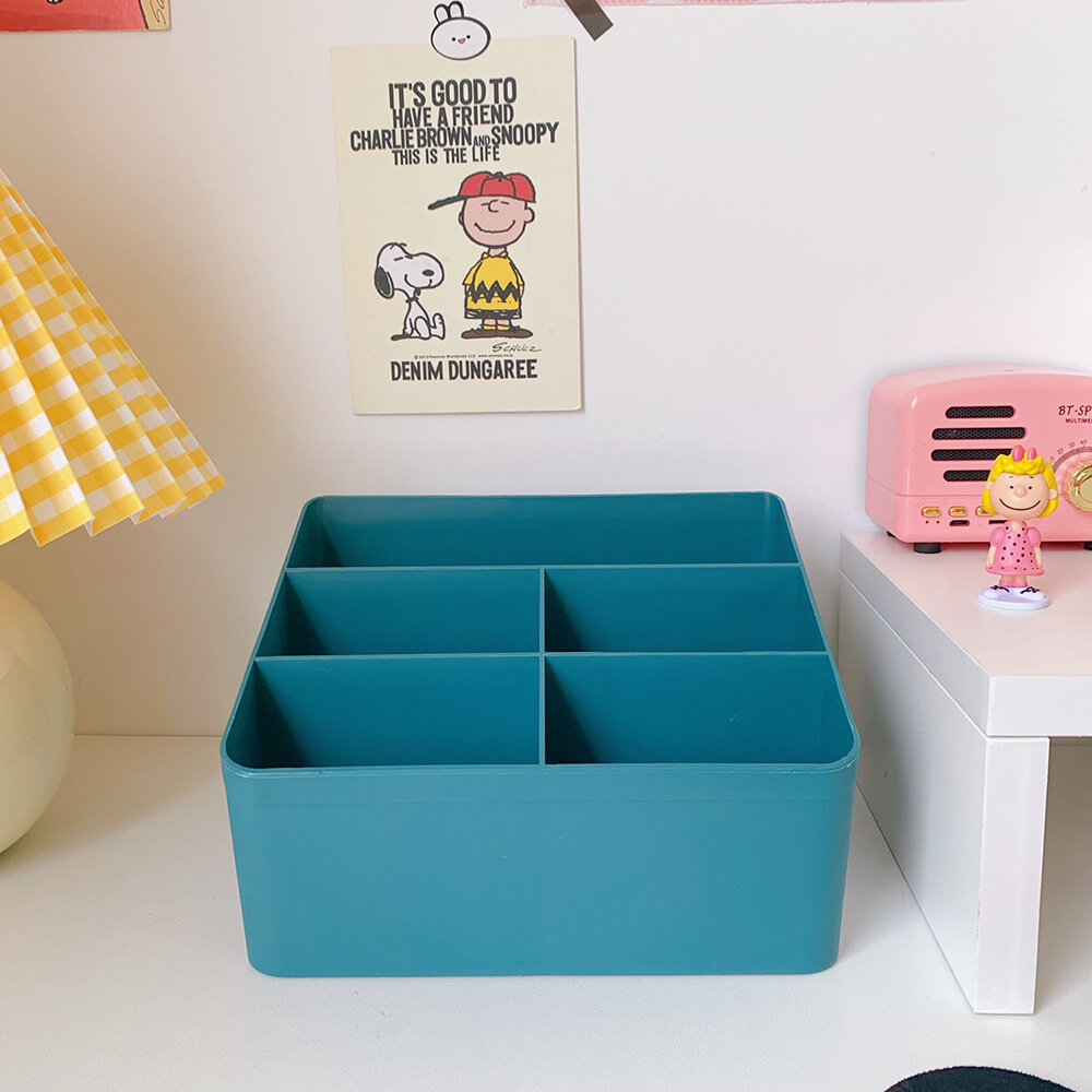 Небесно-голубая коробка для организации стола для ручек, кистей и хранения косметики