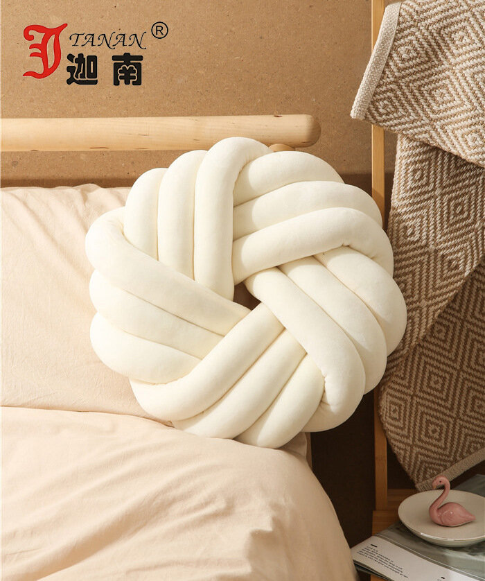 Подушка Nordic ins Twist Pillow, ручная работа, 35x35x12 см