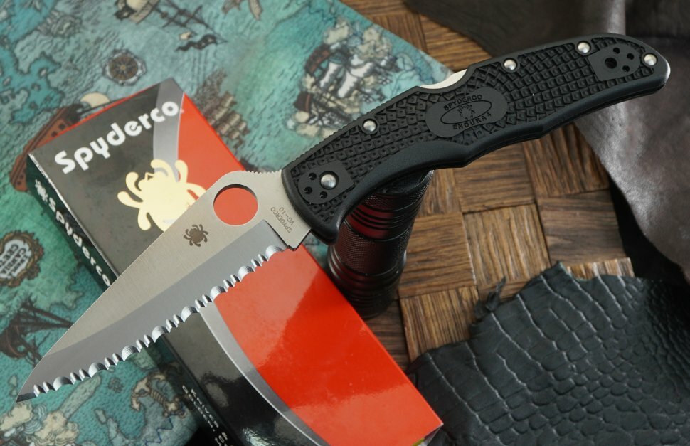 Складной нож Spyderco Endura 4 S
