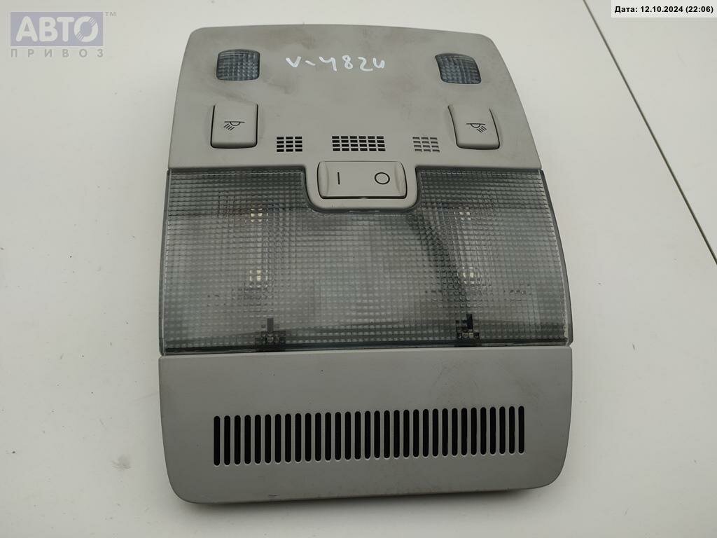 Фонарь салонный (плафон) Audi A4 B7 (2004-2008)