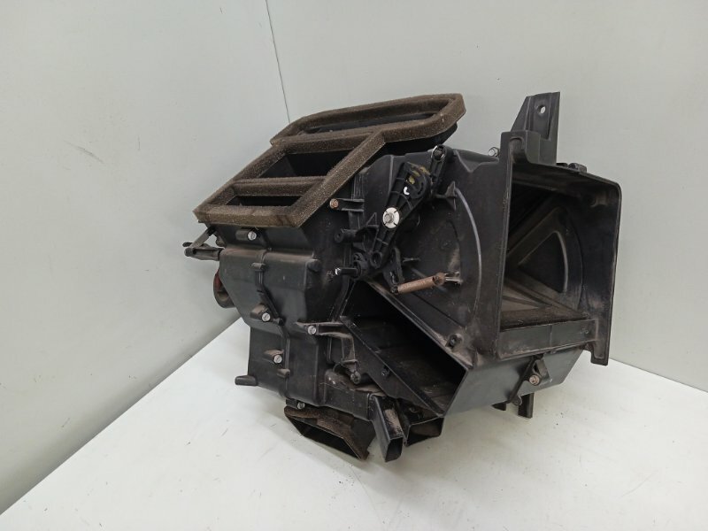Б/У Корпус печки, под радиатор, с кондиционером, Мазда Трибьют , печка Корпус отопителя Mazda Tribute 2001 114011 MAZDA ар...