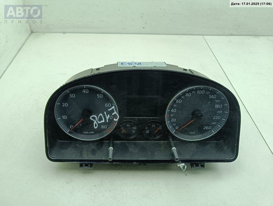 Щиток приборный (панель приборов) Volkswagen Touran