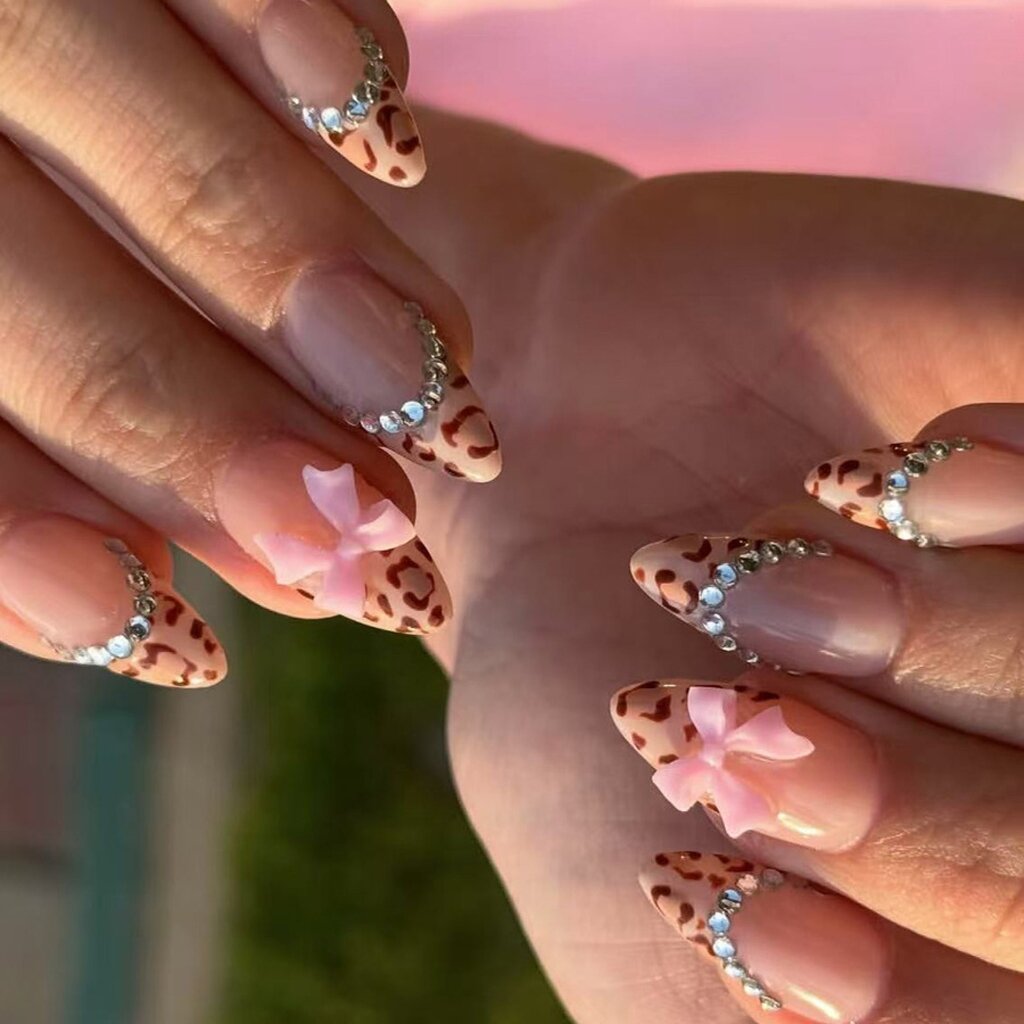 Миндальный Пресс на Ногте Поддельный Ноготь Глянцевый Акриловый Искусственный Ноготь Приклеивается на Ноготь для Женщин 24шт 12 Размеров Клеит На Ноготь