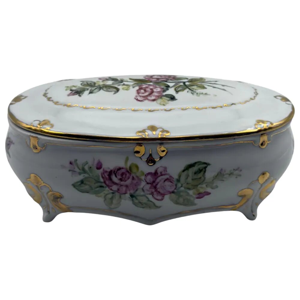 Шкатулка "Цветы" на ножках, 19*8 см, 1960-1970 гг, фарфор, роспись, Европа