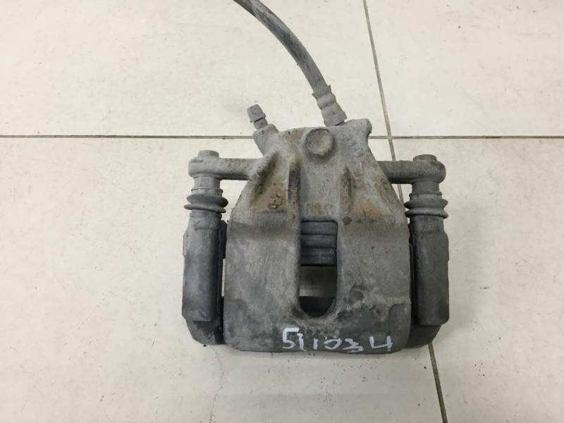 Суппорт передний правый Renault Kaptur 2016 кат.номер: 7701208333