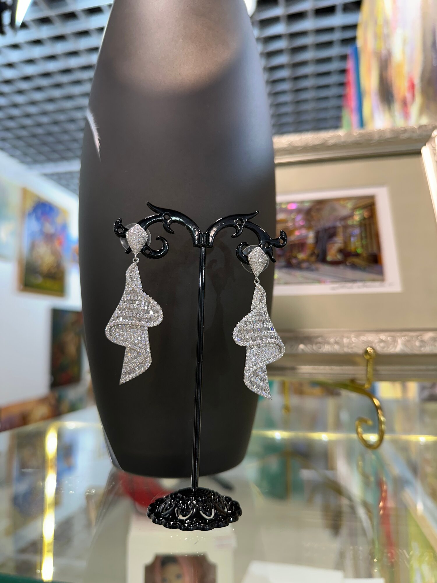 Серьги с подвесками Jewellery by Marina Orlova, Swarovski Zirconia, размер 60 мм, серебристый — фото 1