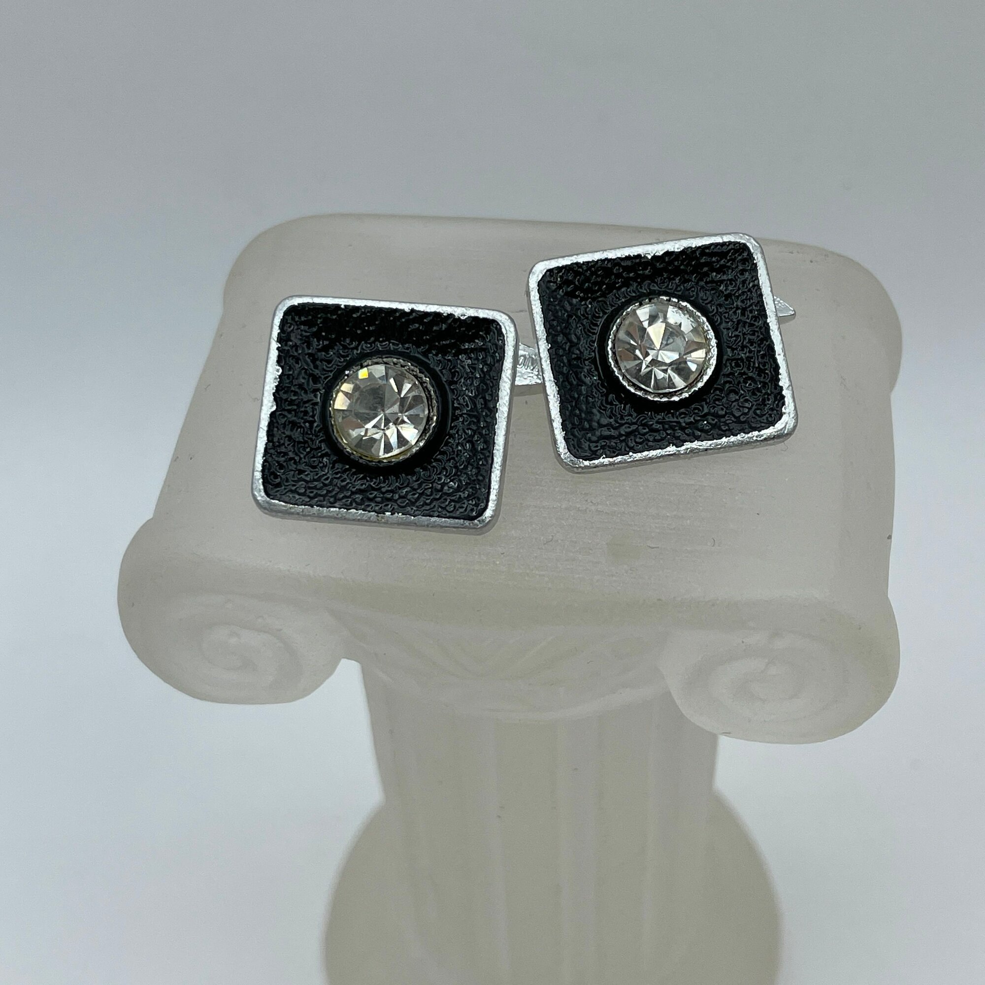 Советские винтажные запонки, есть клеймо ЛЮМ. Сделано в СССР