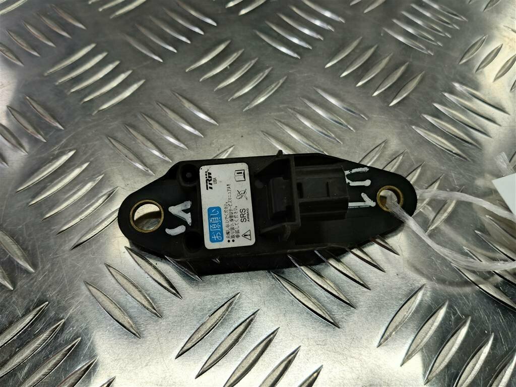 Датчик удара (AIR BAG) Б/У для HONDA Accord VII рестайлинг (2005—2008) 77970SEAJ82