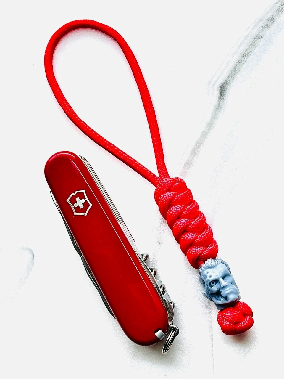 Темляк для ножа