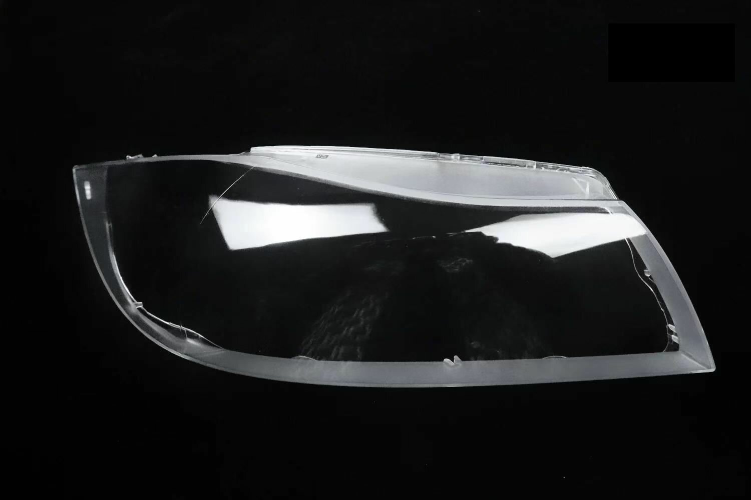 Правое стекло фары для BMW E90 2004-2013 Галоген