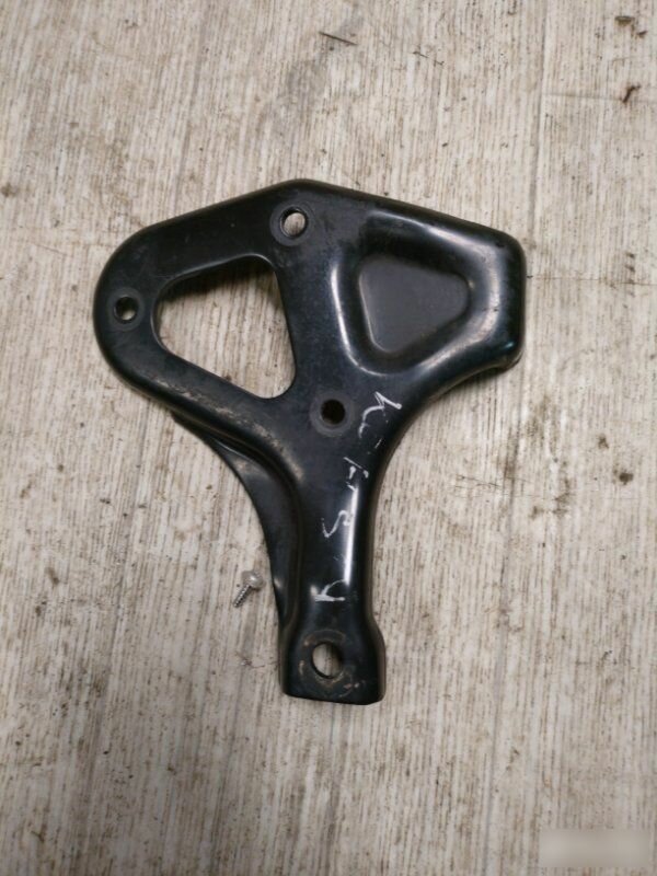 Кронштейн компрессора кондиционера Chevrolet Б/У с пробегом