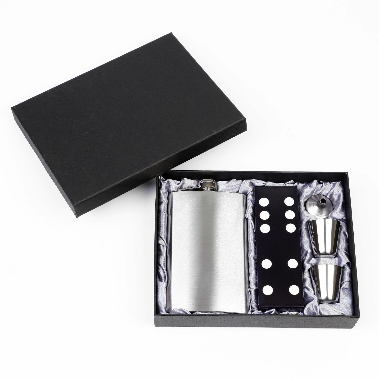 Подарочный набор 5 в 1, фляжка 300 мл, рюмки 30 мл, воронка 2.5x3.5 см, домино, металл, пластик