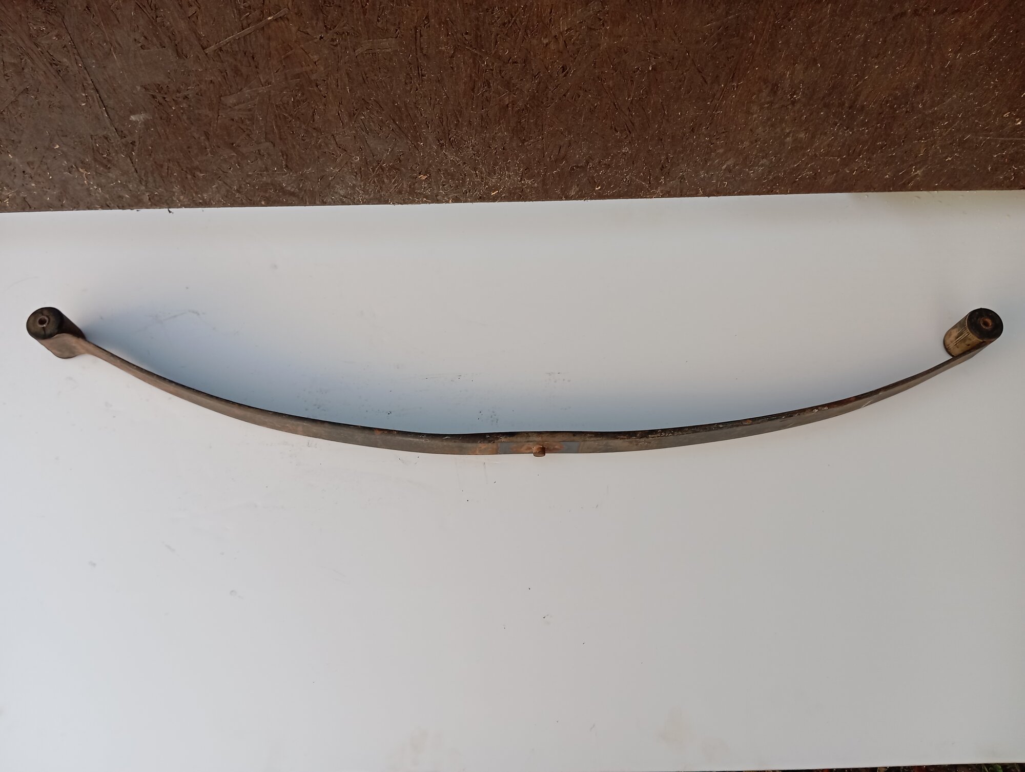 Хундай Старекс н1 рессора задняя с саленблоками. 1 шт