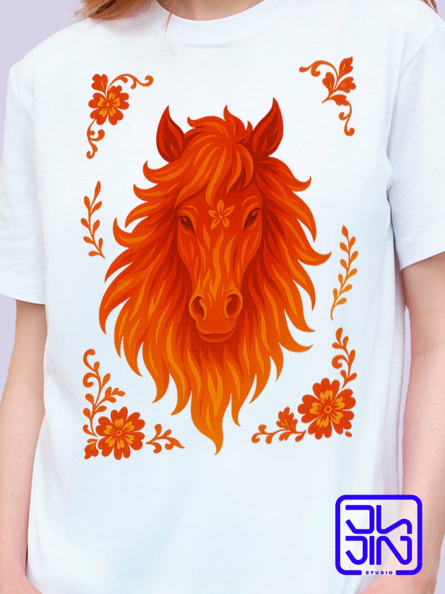 Футболка классическая женская с авторским принтом Выразительная оранжевая лошадь на белом фоне с цветами и цветочным орнаментом, белый хлопковый трикотаж с прикольным рисунком на груди