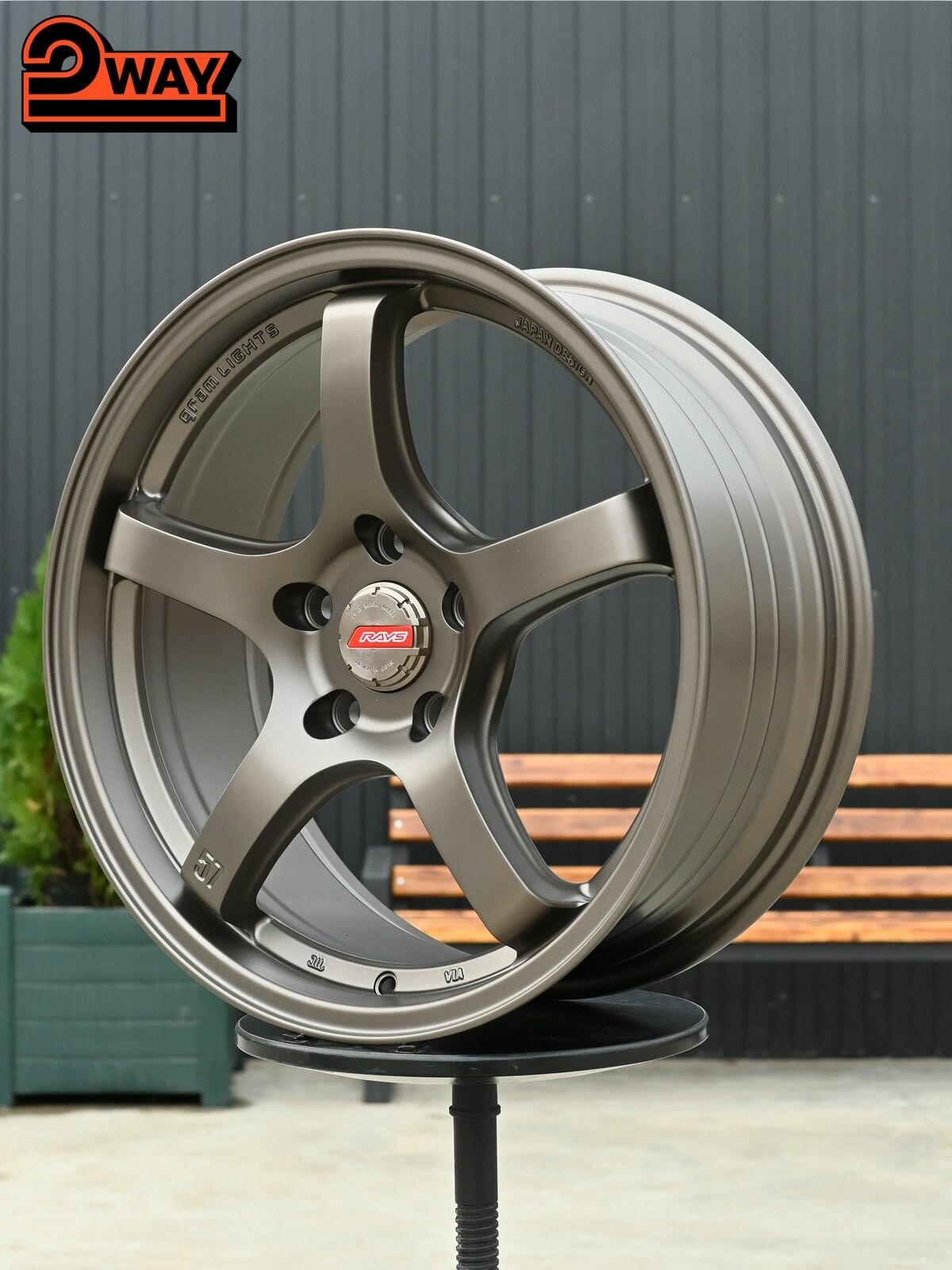 Литой диск Taigiro R17 Rays Gram 57CR Стиль 7.5J ET38 5*114.3 Матавая Бронза