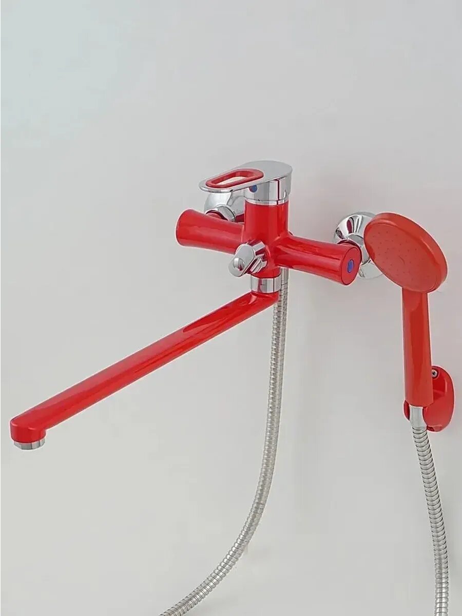Смеситель для ванны с душем, длинным изливом 35 см красный