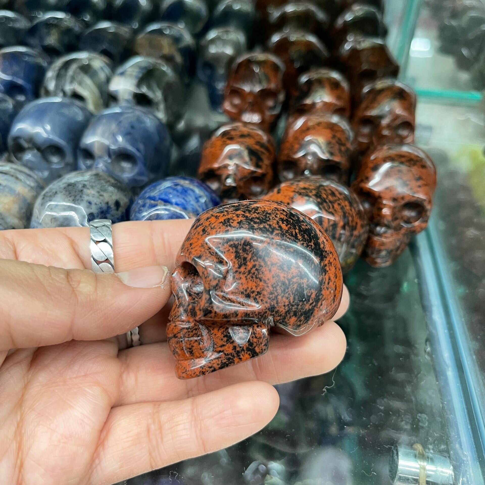 2inch Нефритовый Резной Череп Натуральный Необработанный Камень Полированный Призрачный Голова Хэллоуинское Украшение Кристальный Череп Орнамент