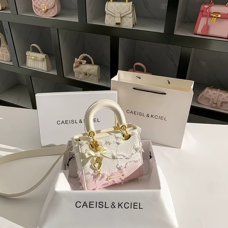 Сумка для женщин CAEISL&KCIEL, нишевая градиентная сумка с кисточками, сумка принцессы Дианы, новая высококачественная сумка через плечо 2025 года