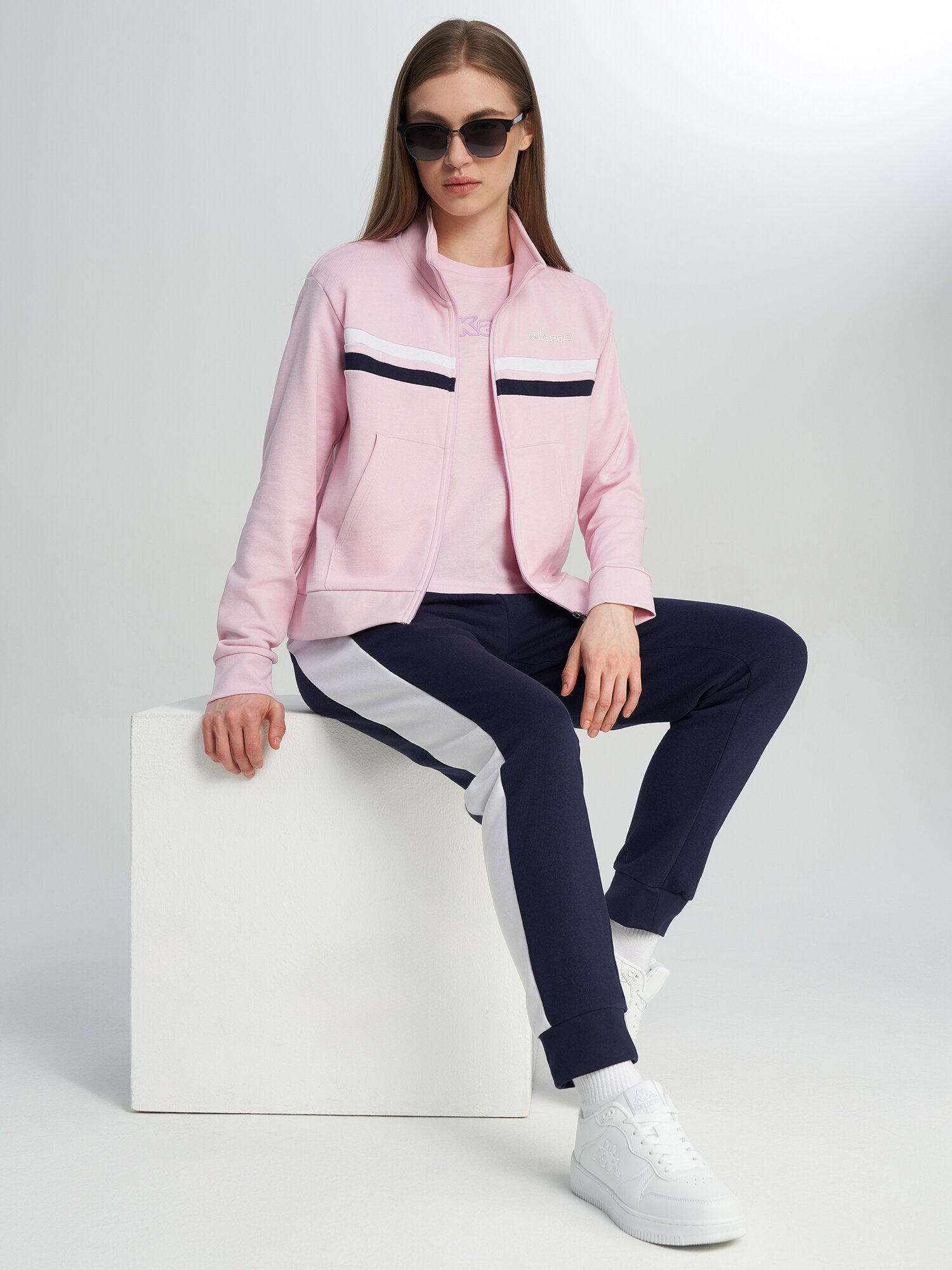 Костюм спортивный