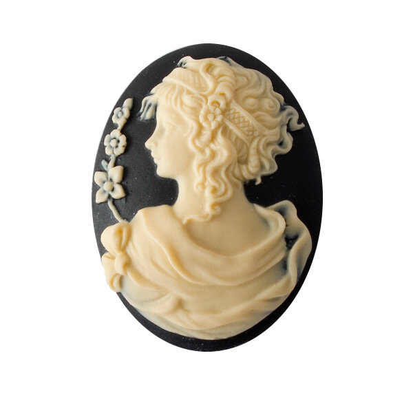 Камея акриловая, 40х30мм, девушка с цветущей веткой, слоновая кость на черном, 1 шт.