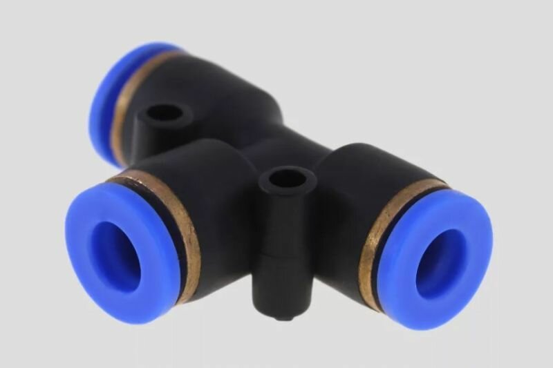 Фитинг соединительный для трубок Ф 12мм (тройник) PUT12