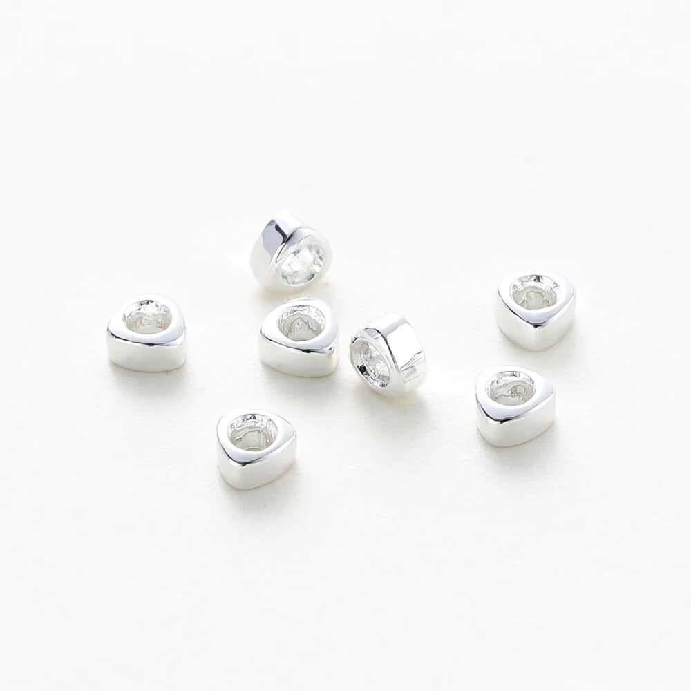 Золотые позолоченные латунные треугольные бусины St.kunkka для рукоделия Белый, 4mm x 30Pcs, Silver