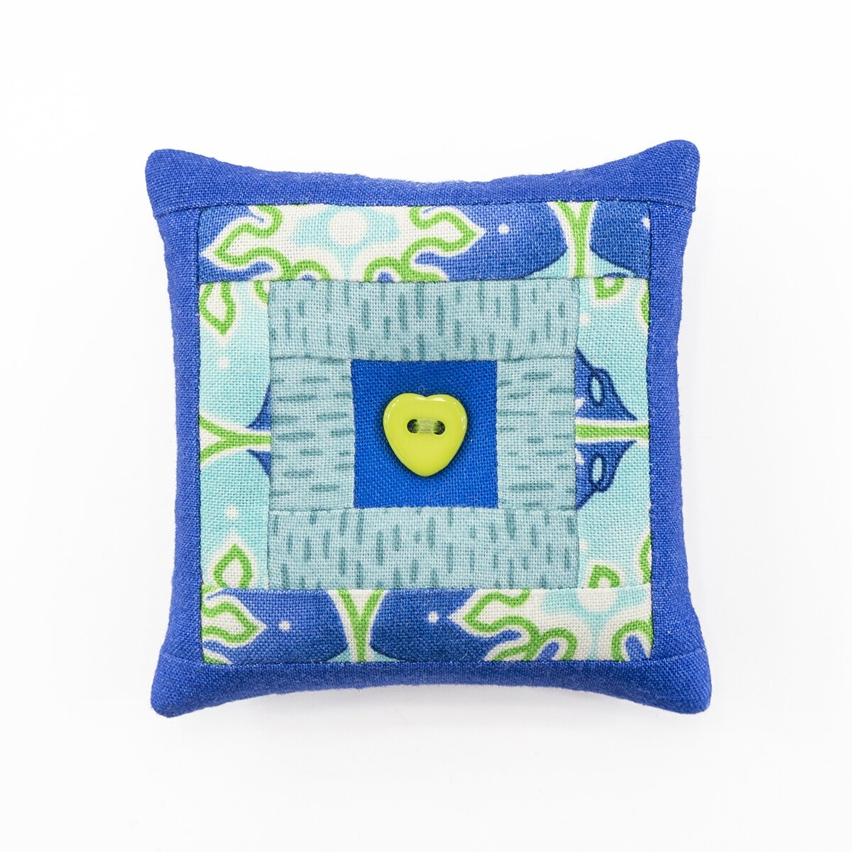 Игольница Молния "Кобальт", цвет синий, размер 7х7 см