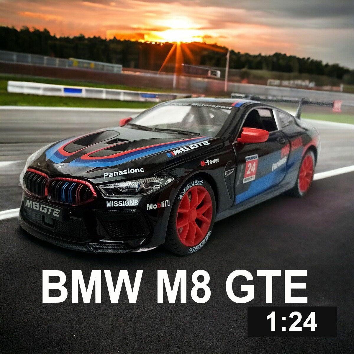 Машинка BMW M8 Sport. Металлическая модель БМВ М8 с светом и звуком. Черный цвет