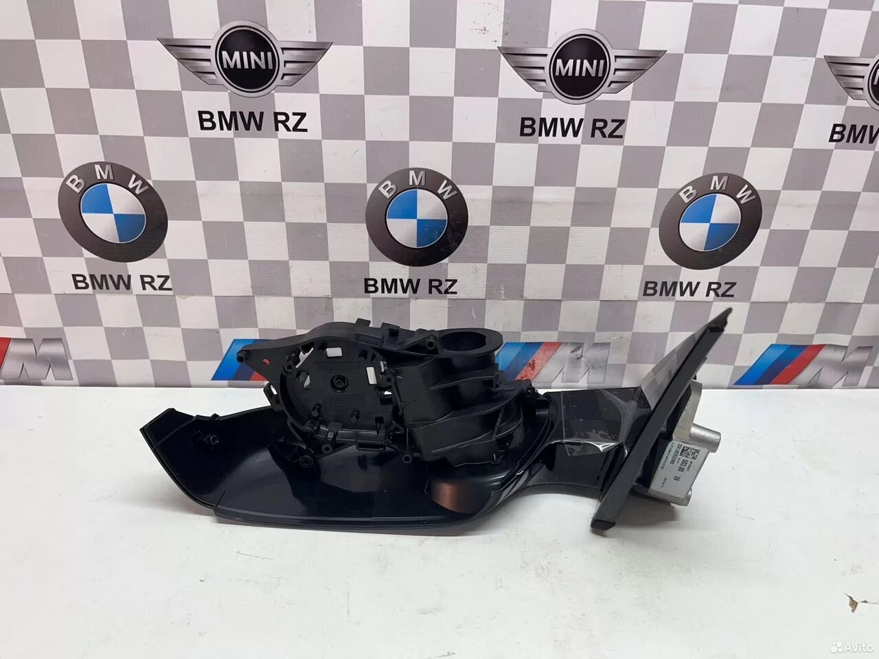 Корпус левого зеркала для BMW G20, BMW, 51168498231