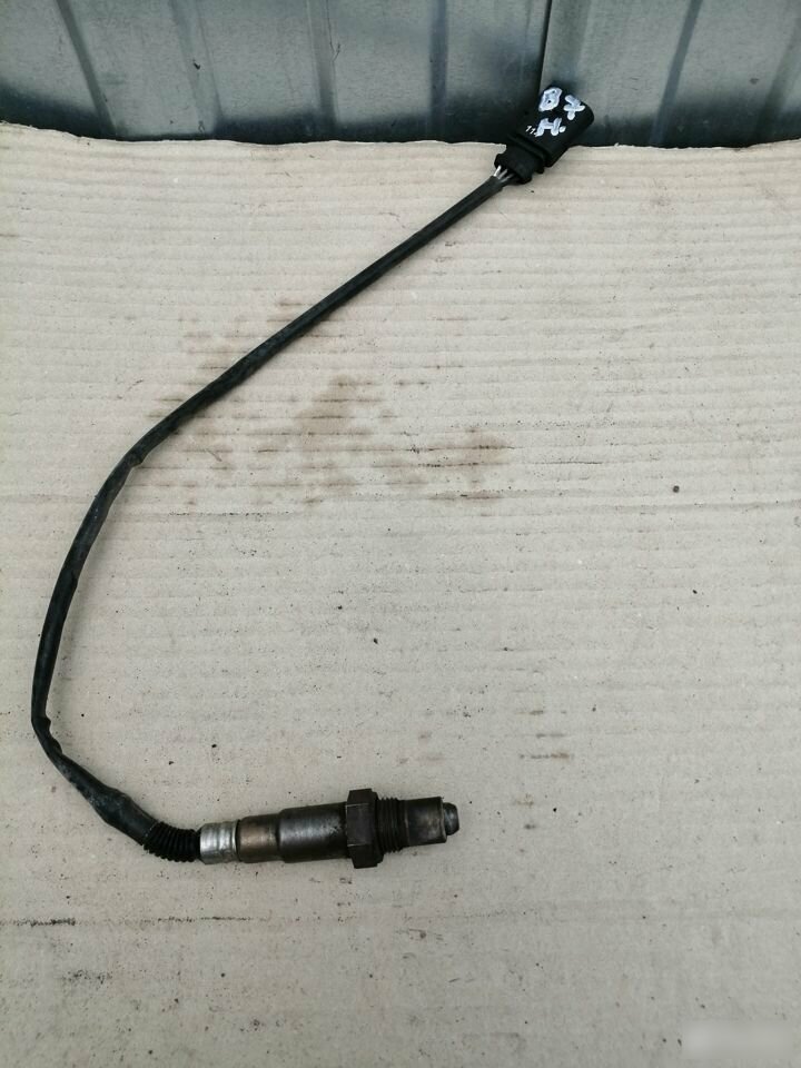 Датчик кислородный VW Passat 2011-2015 1K0998262S