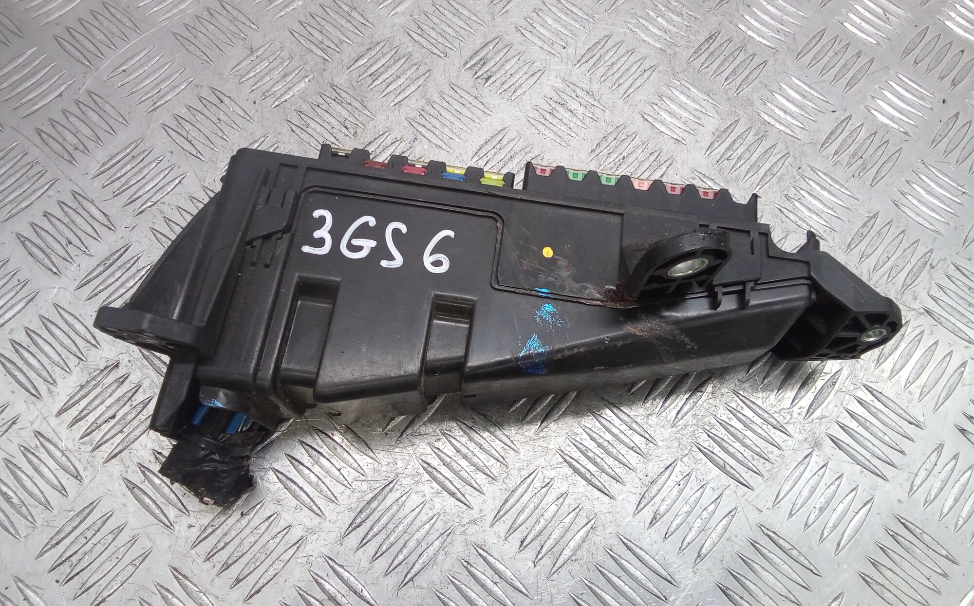 Блок предохранителей LEXUS LS 3, Номер 8262050070, 8262350010