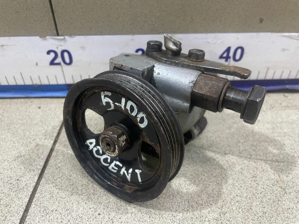 Насос ГУР Hyundai Accent I (1994—2000) 5711022000