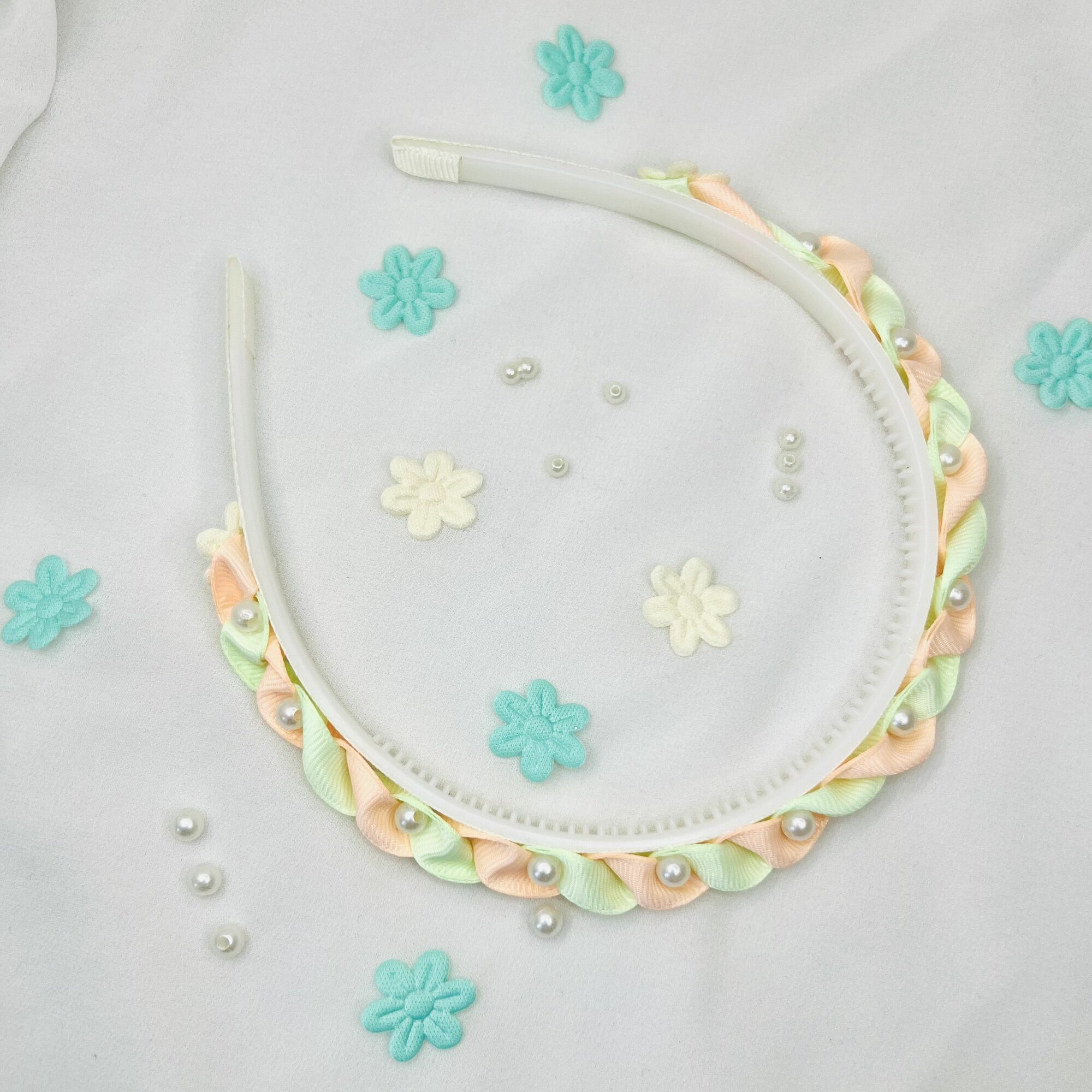 Ободок с жемчужинами