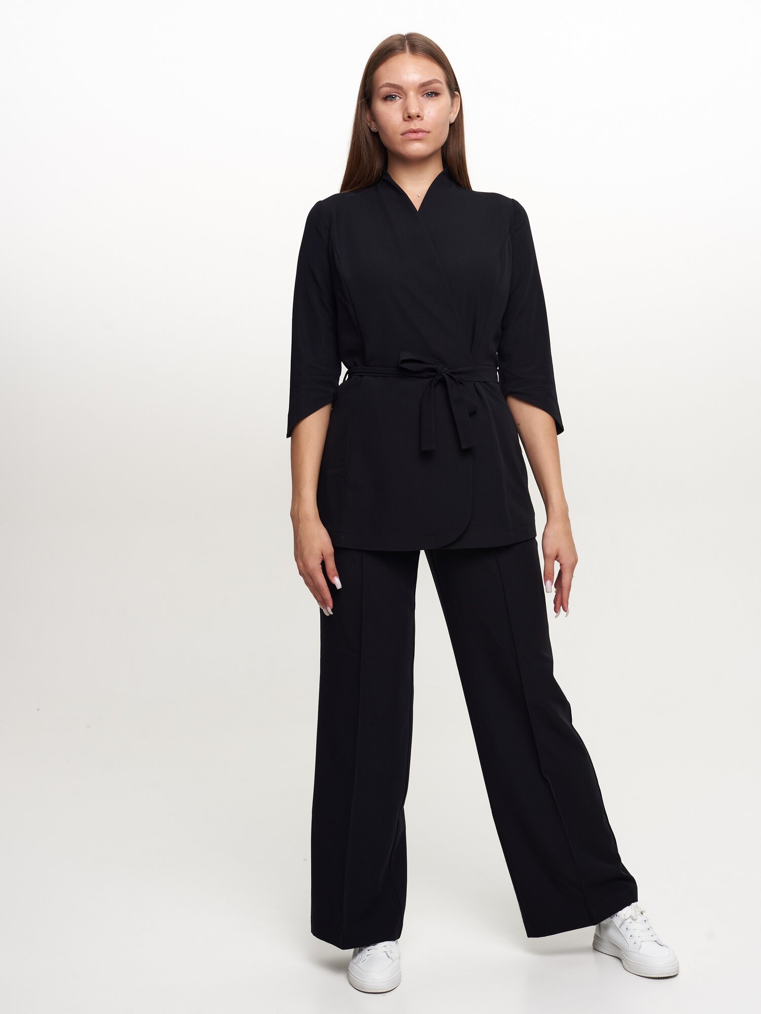 Костюм медицинский №1 / женская медицинская одежда / форма косметолога