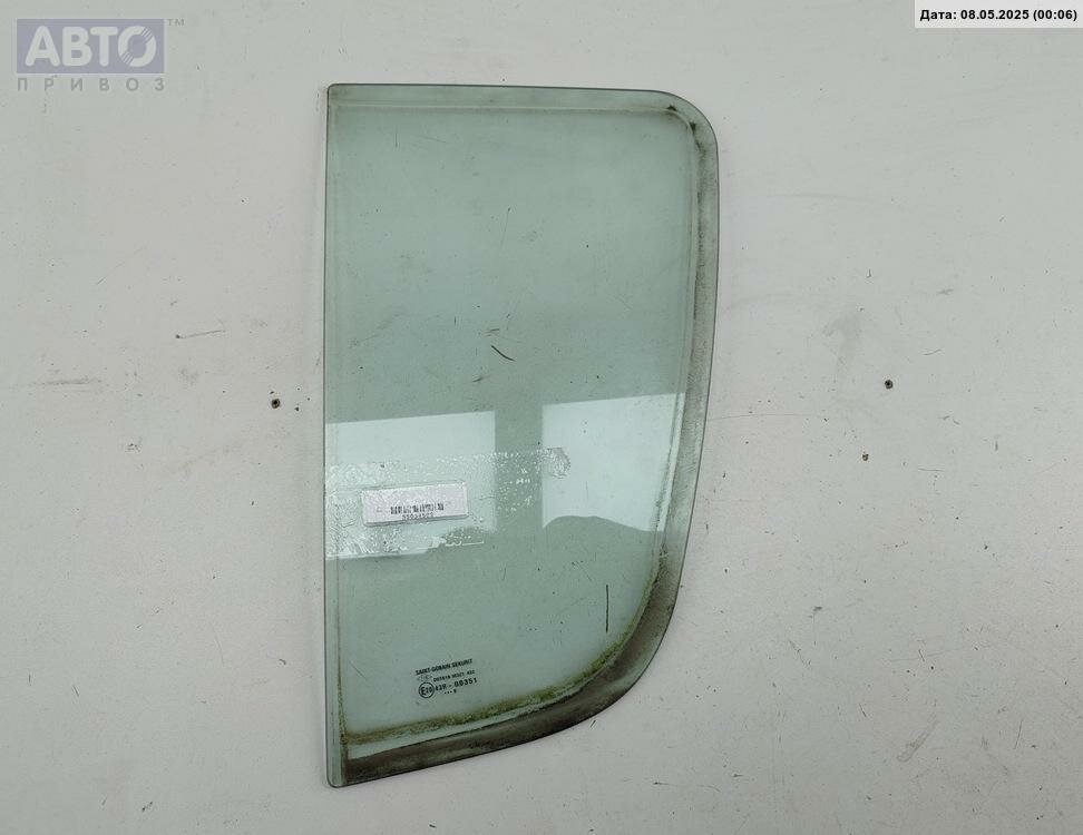 Стекло форточки двери задней левой Dacia (Renault) Sandero I (2008-2012)