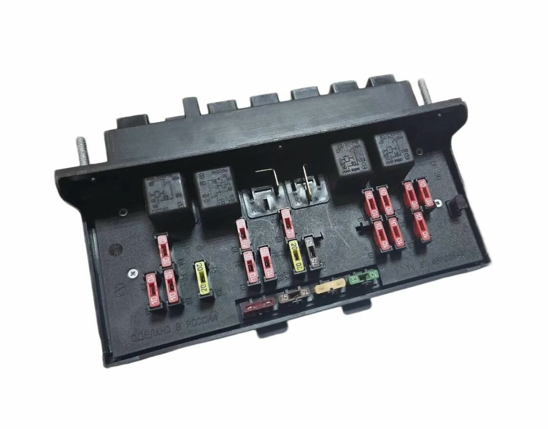 Монтажный блок предохранителей для ВАЗ 2104, 2105, 2107 Н. О. (405) Авар евро предохранители