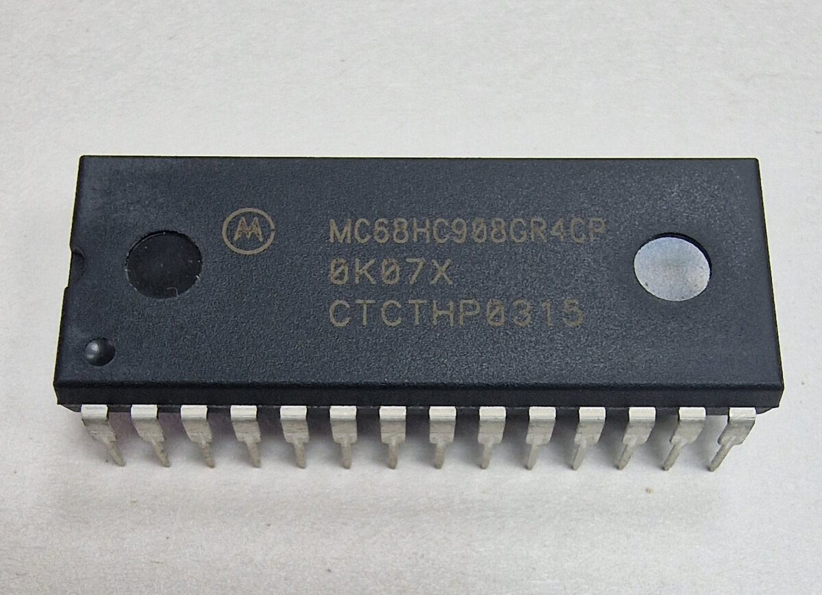 Микросхема MC68HC908GR4CP