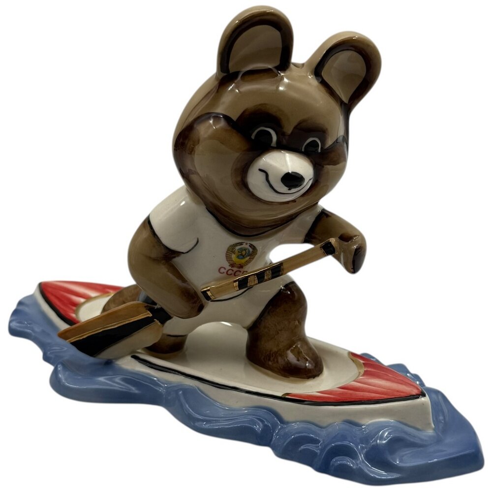 Фарфоровая статуэтка "Олимпийский Мишка - Гребец СССР", 2022-2024 гг, Вербилки, Россия