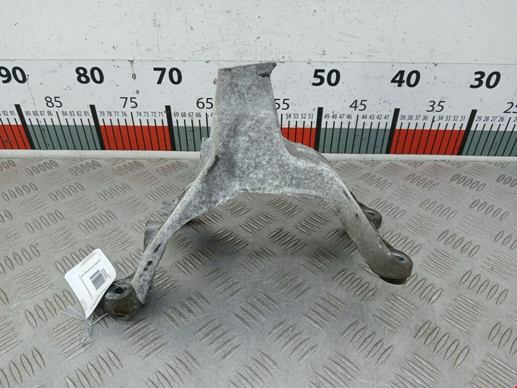 Кронштейн (крепление лапа) двигателя Audi A6 C7 8K0199308BT арт. 2259520