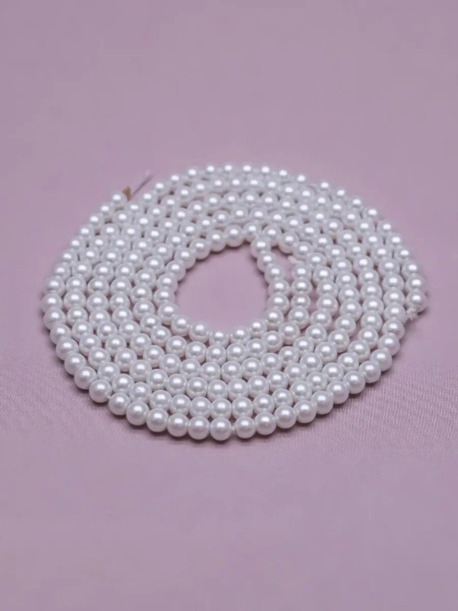 1240 Бусины майорки маленькие для украшения наряда 4мм 1нить