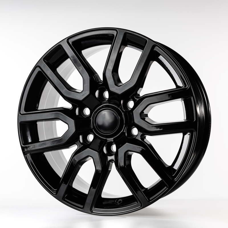 Диск колесный Carwel Барал 1723 (Pajero Sport) 8,0x17 6x139,7 Dia67.1 ET38 цвет BL (черный глянцевый)