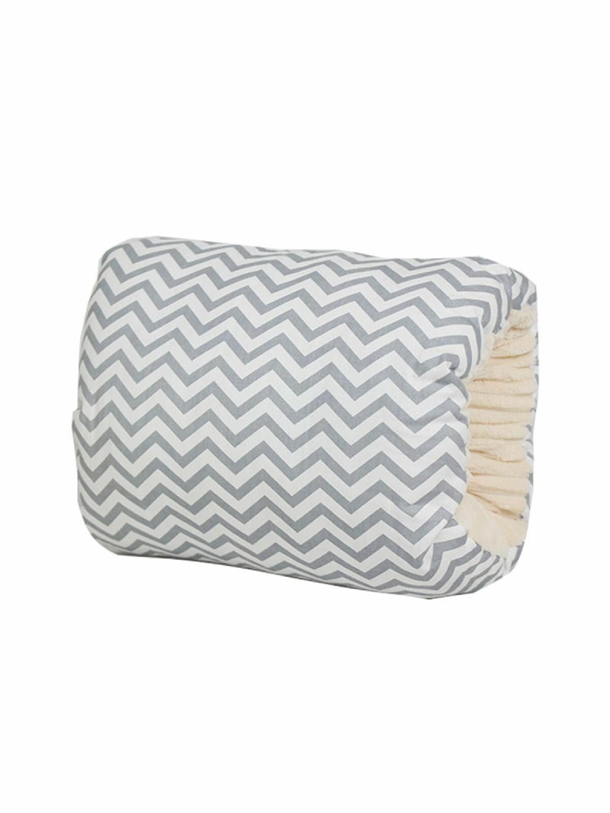 Подушка для беременных и кормящих, Подушка для кормления ребенка -серая в тонкую полоску