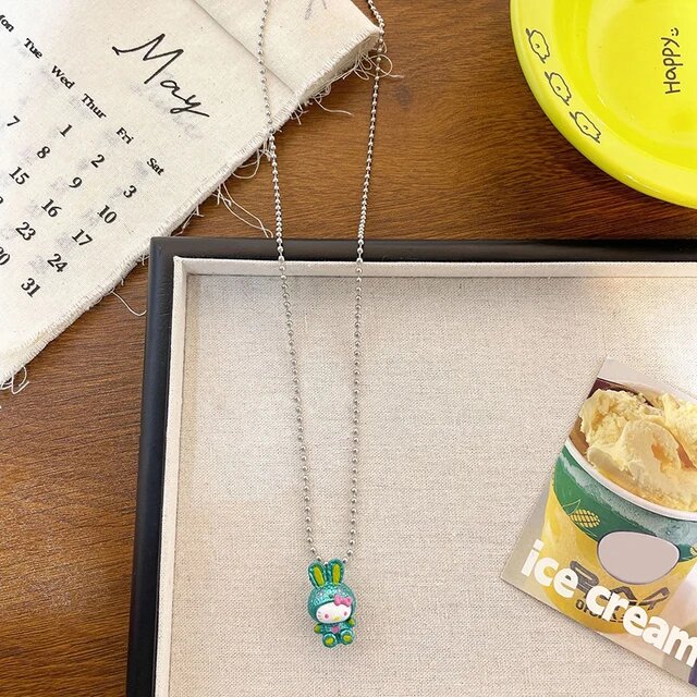 Оригинальный кулон ручной работы Hello Kitty Kuromi, подарочное ожерелье с ключичной цепочкой Sanrio с бисером, мультяшный красочный дизайн