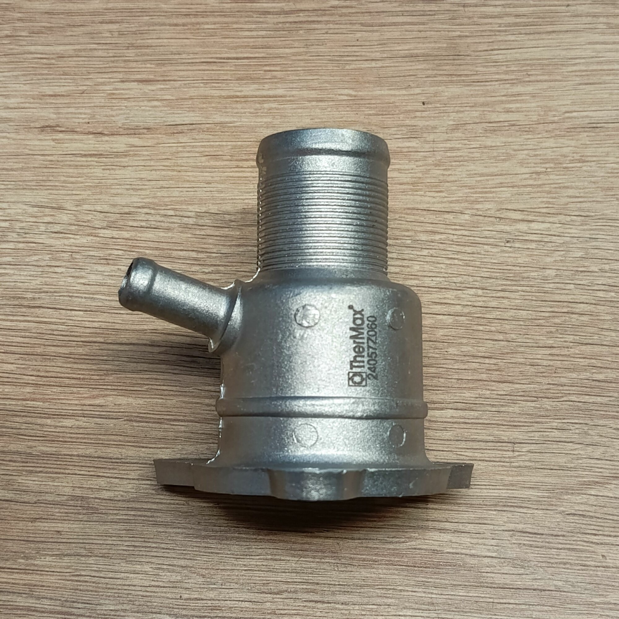 Корпус термостата рено алюминиевый. Renault Logan (K7M, K7J, K4M) аналог 8200561420, 7700101179 арт. T02.300A