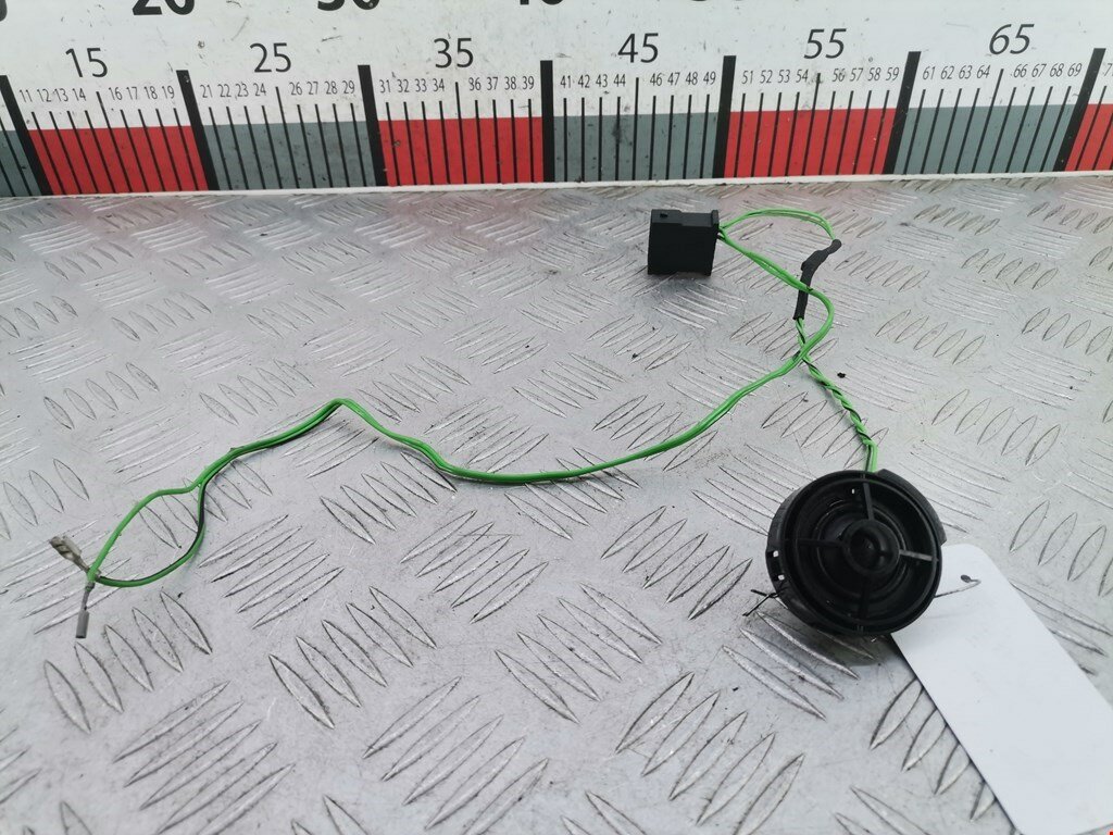 Динамик Audi A3 8L 8L0035399 арт. 2150778