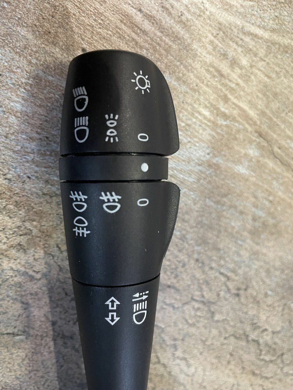 Переключатель подрулевой левый Logan-II, Sandero-II, Duster-I фаза 2 с передними п/т фарами